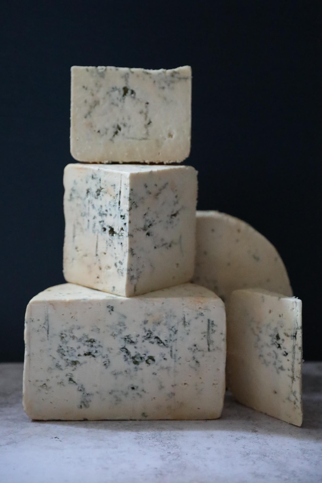 Blue Cheese Selection – The Cambridge Cheese Company